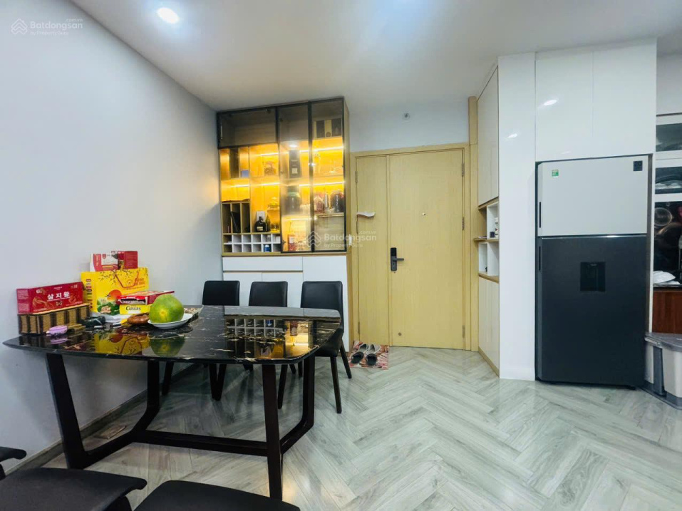 Cần bán nhanh CH Oriental Plaza Âu Cơ, DT 77m2, 2PN/3WC. Giá: 3.4 tỷ ...