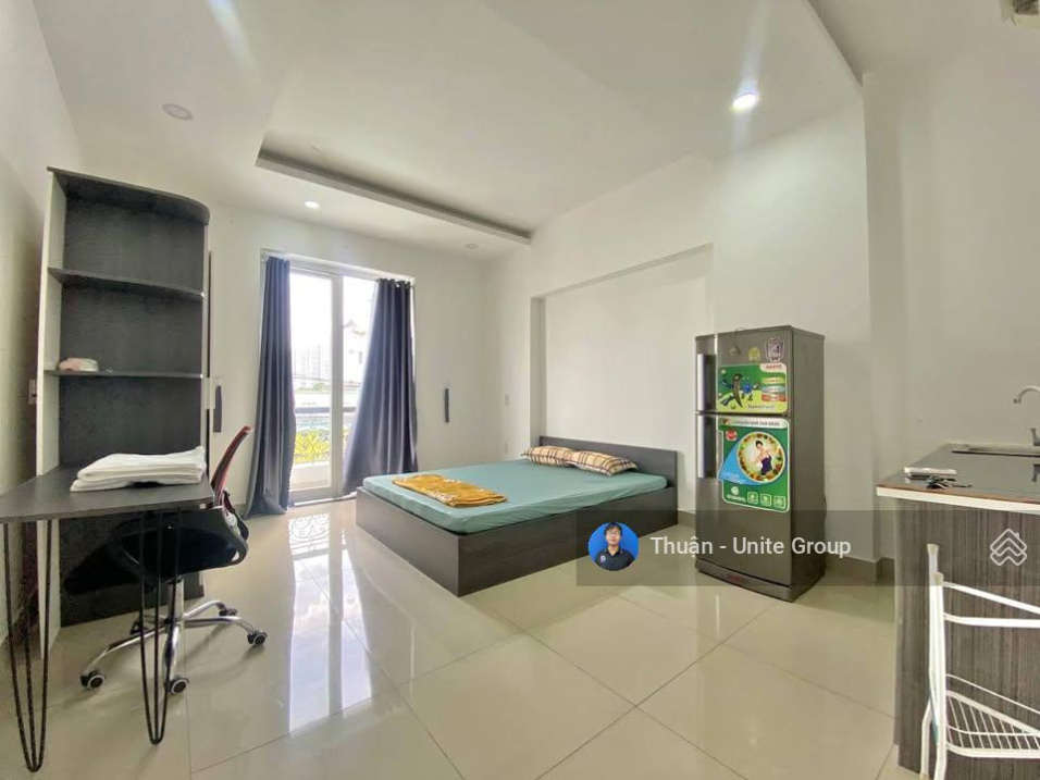 Cho thuê căn hộ Q1 đầy đủ nội thất thoáng mát, gần Nowzone, Bùi Viện ...