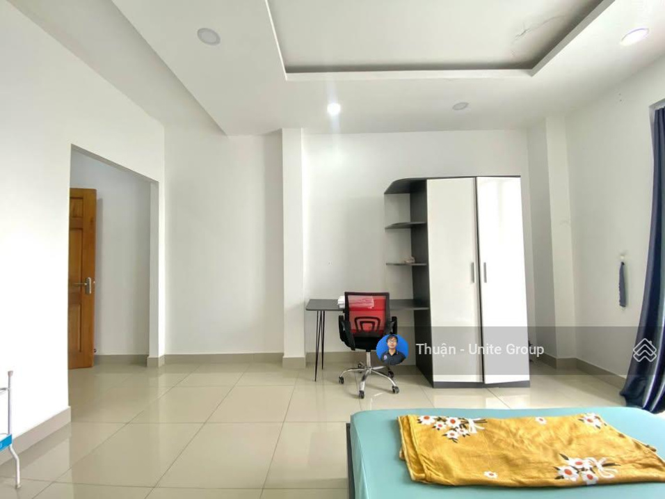 Cho thuê căn hộ Q1 đầy đủ nội thất thoáng mát, gần Nowzone, Bùi Viện ...