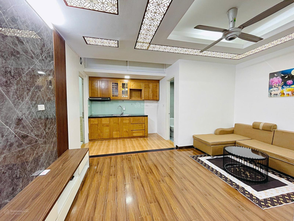 Ở đây có nhà rẻ! Cần bán nhanh CH tầng trung đẹp, không gian lý tưởng ...