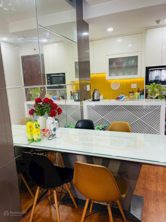 Bán CC Ruby - Celadon City, 4,1 tỷ, 96m2, 3PN, 2WC đẹp, nhiều tiện ích. LH: 0909 680