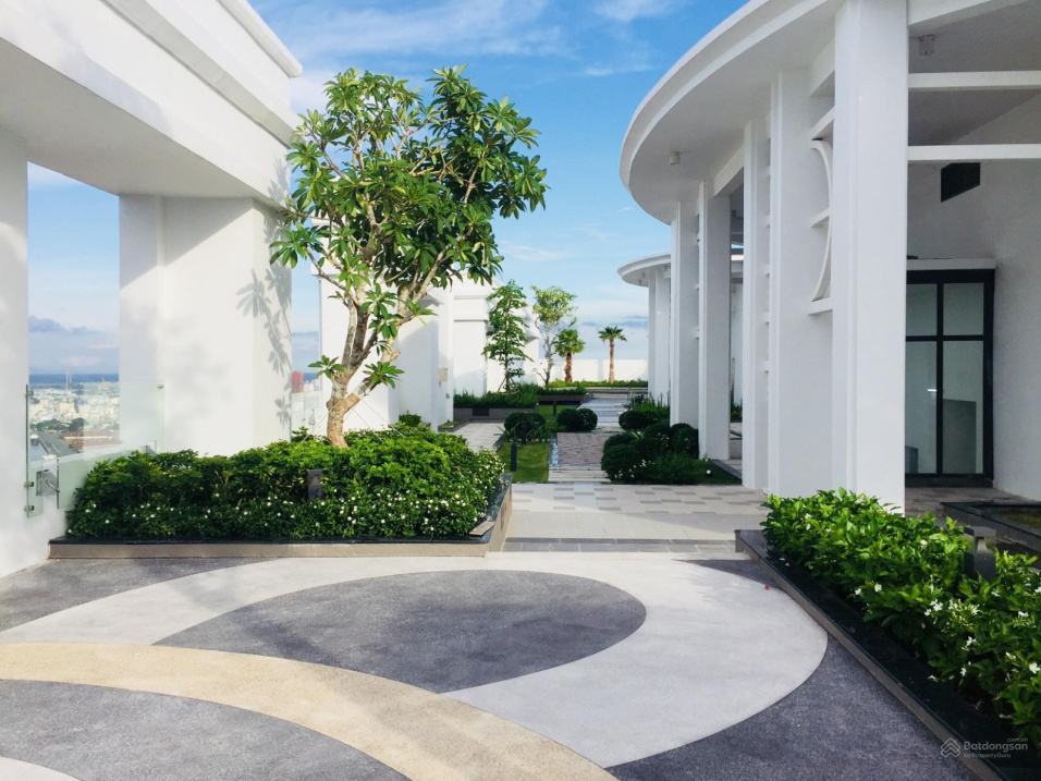 Cho thuê Officetel Saigon Royal, Quận 4, làm văn phòng, giá 12 triệu, diện tích 35m2, nhà HTCB