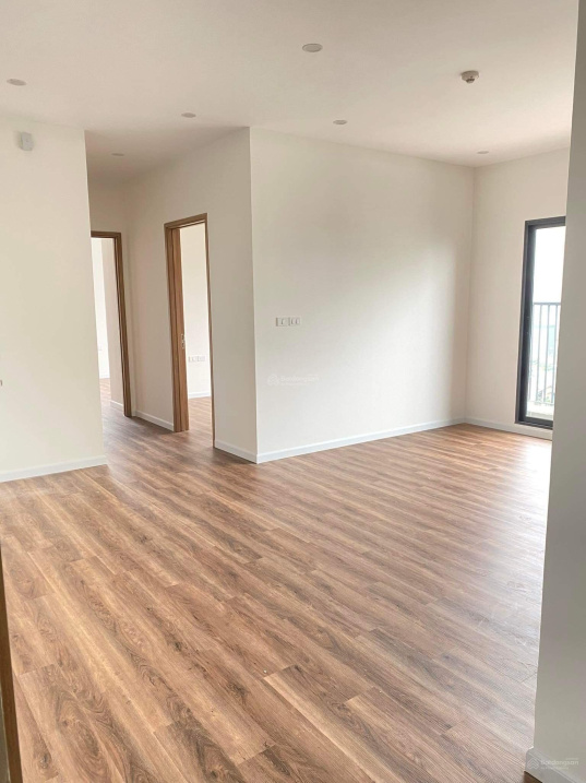 Chính chủ bán căn hộ chung cư Lavender Garden 176 Định Công