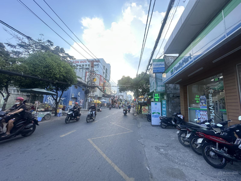 Cho thuê nhà hẻm cách MT 10m Ngô Tất Tố