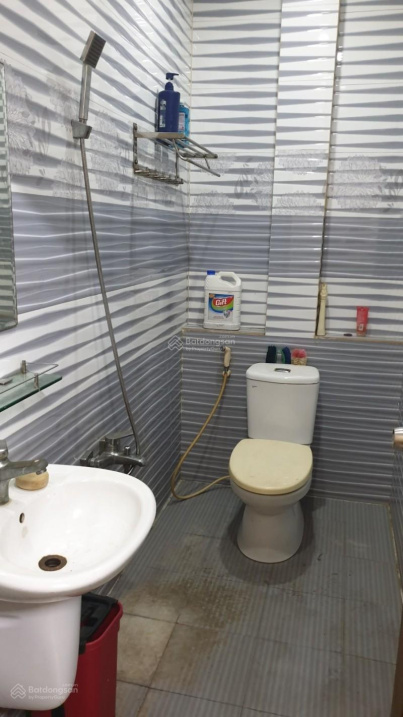 Chào 5.7 tỷ - nhà 3 tầng BTCT - 4x10m - trung tâm Q11 - giáp Q10, hẻm thông - HC đủ