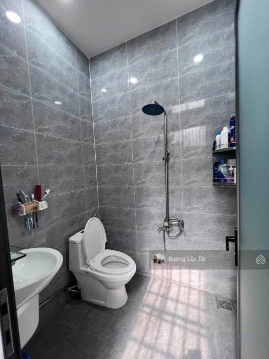 Siêu phẩm nhà đẹp giá rẻ 58m2 1T1L / Bùi Quang Là cách trường Ng Tri Phương 500m, có HĐ thuê