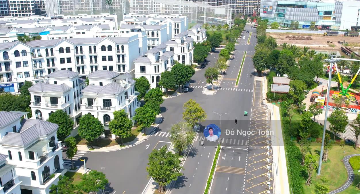 Cho thuê nhà phố 84m2 trệt + lầu 1, Vinhomes Quận 9 - chỉ 15tr/tháng - ngay chợ đêm, trường học