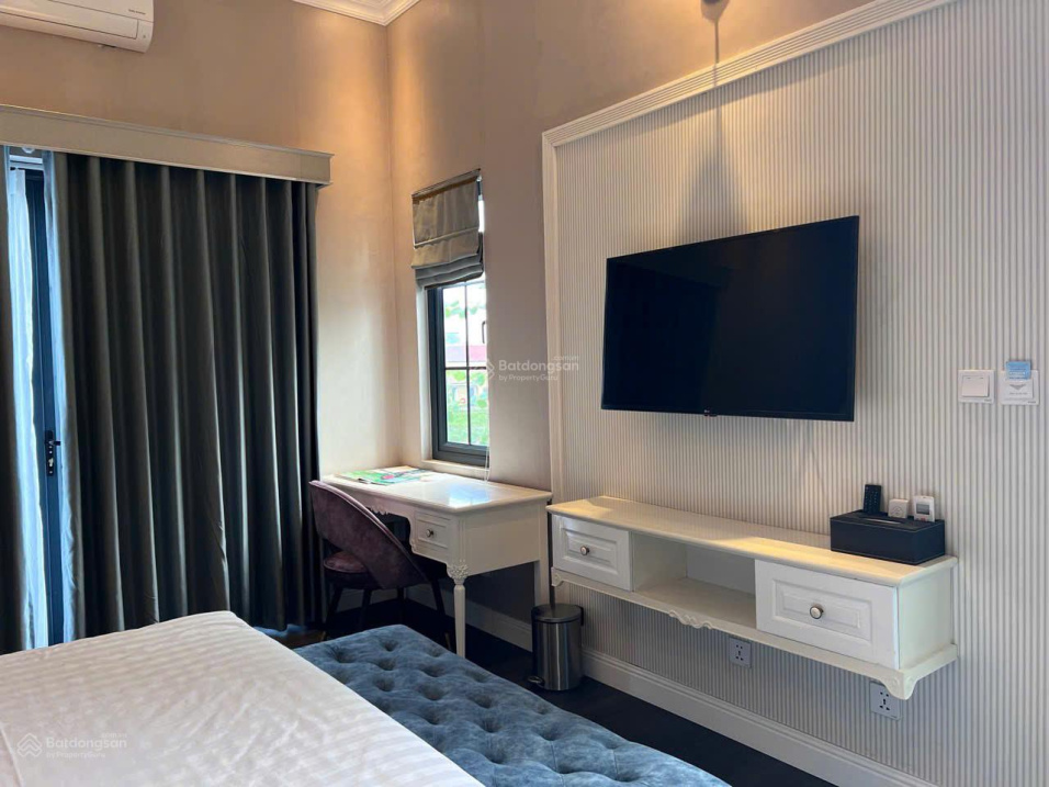 Tôi cần bán gấp Biệt thự Vườn vua BT7,BT8, sổ đỏ, full nội thất bàn giao ngay chỉ 7,2 tỷ 0944 ...