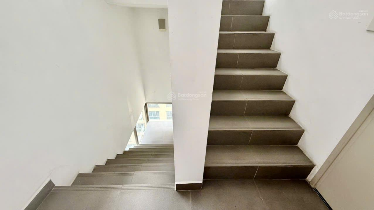 Cho thuê văn phòng Savico Invest Tower Quận 1, vị trí trung tâm, giá ...