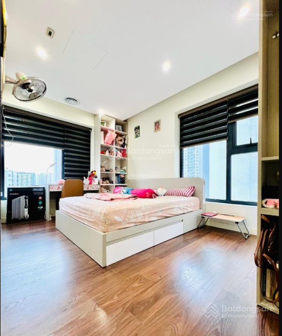 Hiếm! Bán cc CT5 KĐT Mỹ Đình 2, mặt đường Nguyễn Cơ Thạch, 85m 2pn 2wc, mới đẹp ở ngay, có slot ôtô