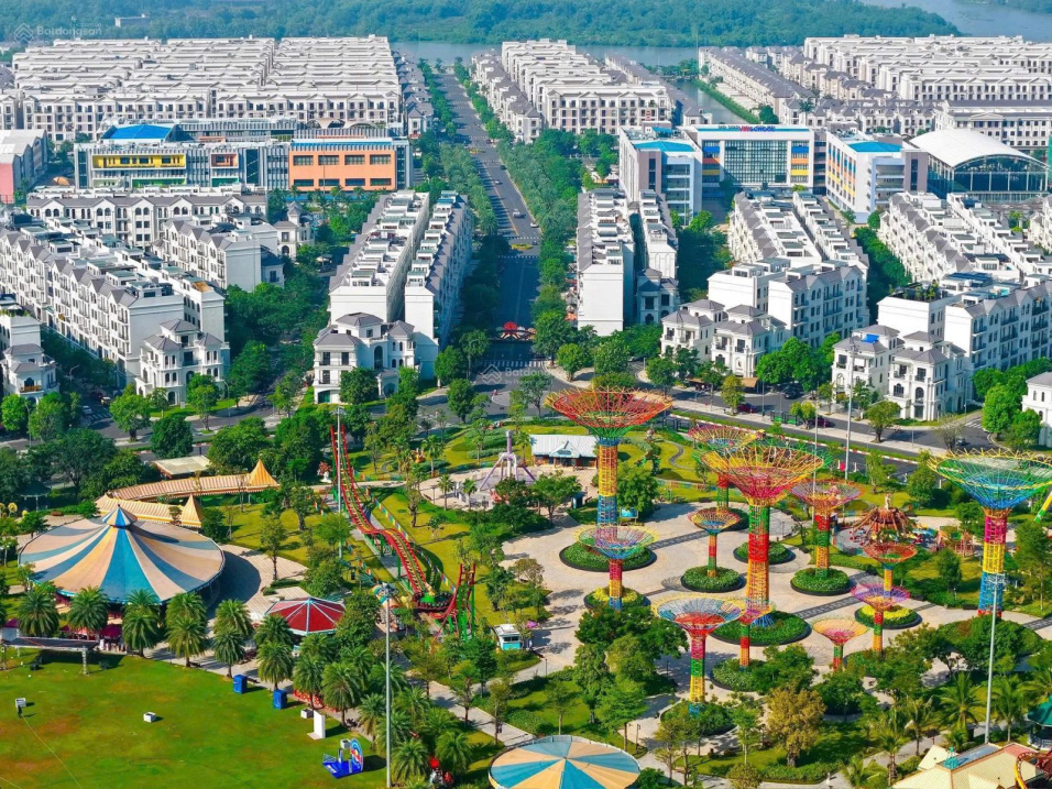 The BEVERLY - Căn hộ hiện đại phong cách thượng lưu Mỹ. Jessica Linh ...