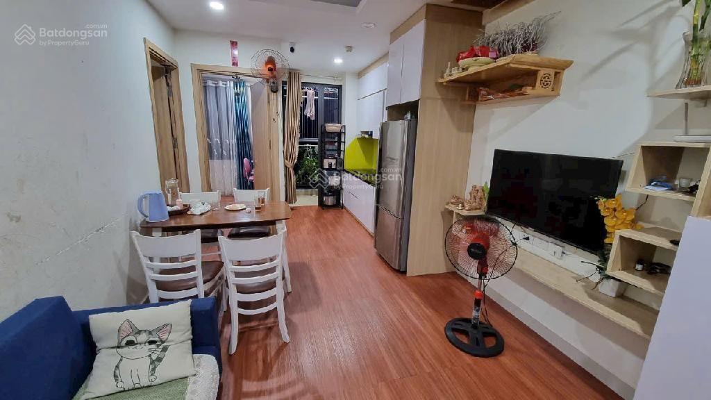 Bán căn chung cư CT4A Kim Chung 49m2 - sẵn xách valy về ở - giá 2,32 tỷ