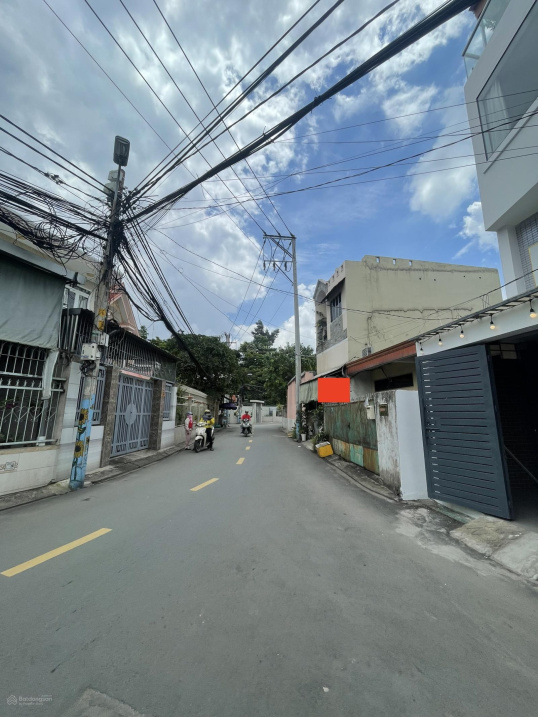 Nhà mới đẹp full NT - Vừa ở vừa kinh doanh - đường thông 8m - 1T 2L - Cách Nguyễn Thị Định 200m