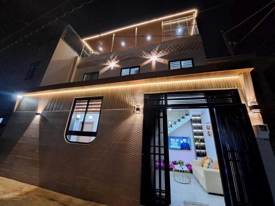 Rẻ nhất khu vực Nguyễn Đình Chiểu, P4, Q3. Nhà đẹp, sổ hồng riêng, DT ...