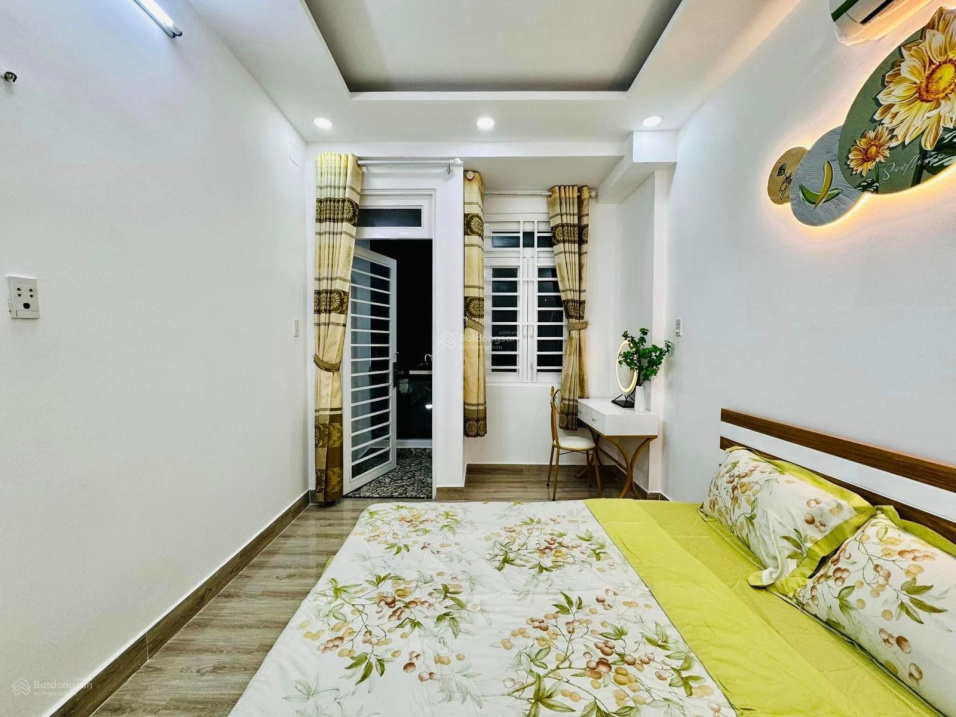 Chính chủ bán gấp đường hẻm Tô Ký, P. Đông Hưng Thuận, Q12. DT65m2 / Có hợp đồng 18tr/th