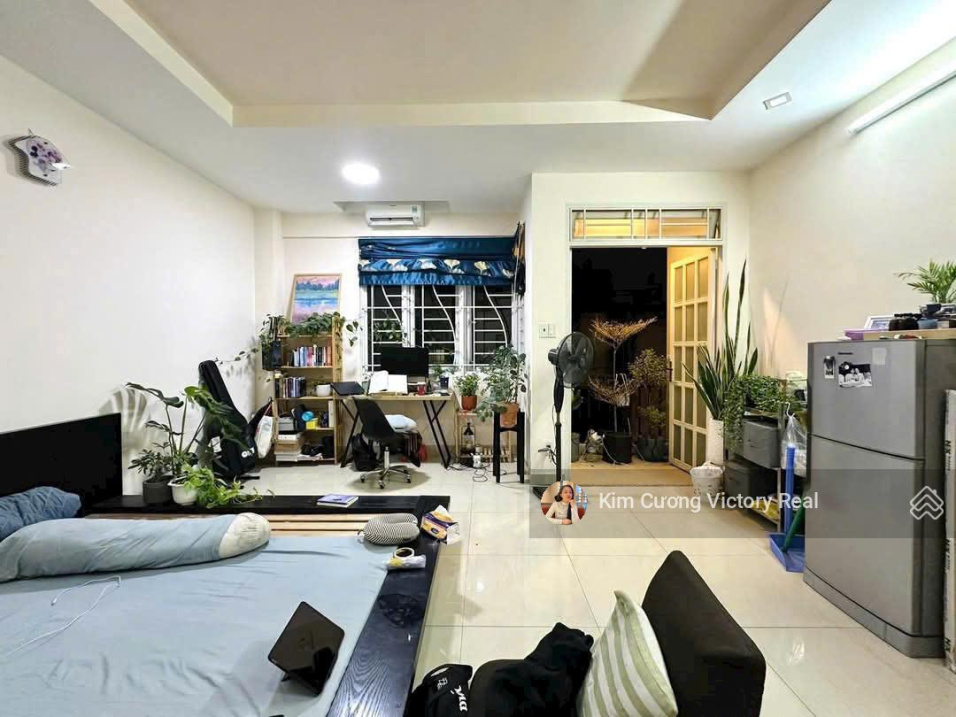 Chỉ 10.3 tỷ - bán nhà đẹp mới 3 lầu ST - hẻm 149 Bành Văn Trân P.7 Tân Bình - DT 60m2 [4.9x12]m