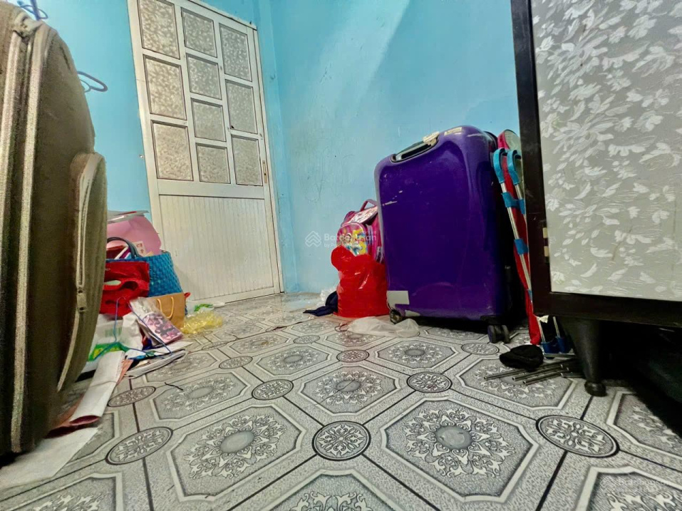 Q4 Nhà P4 . Khu Vip đường số shr 17.5m2 . 2 tầng BTCT. Có thể cải tạo ...