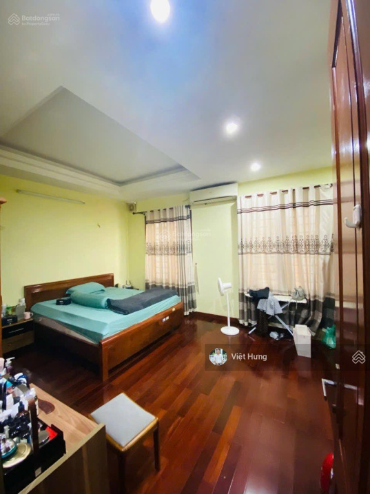 Chính chủ bán căn LKBT Phùng Khoang DT 147m2*MT 7m, đường ôtô tránh. Xây 5 tầng sân vườn rộng. SĐCC