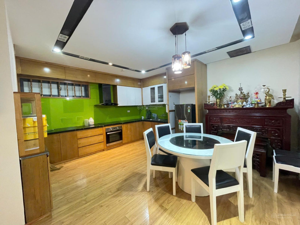 Cho thuê 2PN Hei Tower Thanh Xuân đầy đủ nội thất giá 14tr/th