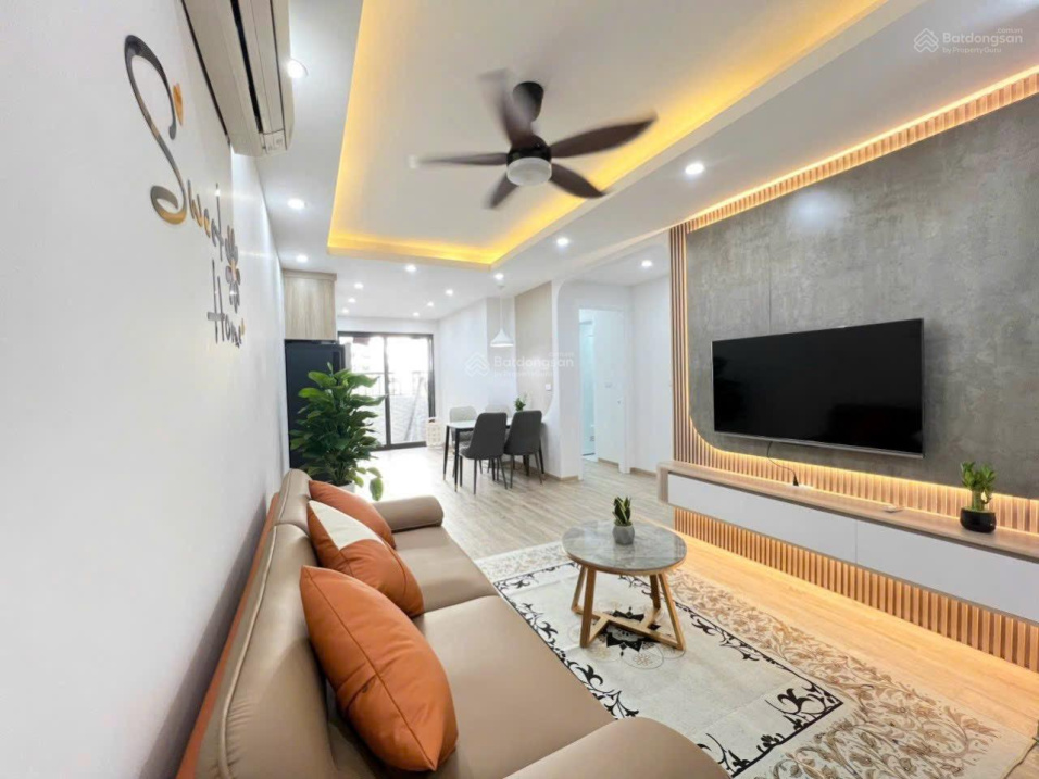 Chính Chủ cần bán gấp căn 67m2 HH4 Linh Đàm tầng 14 ban công view thoáng, nhỉnh 2 tỷ tặng nội thất