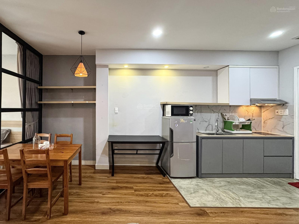 Căn hộ 1PN bancol 60m2 Nguyễn Bỉnh Khiêm Q1 ngay MC Donald