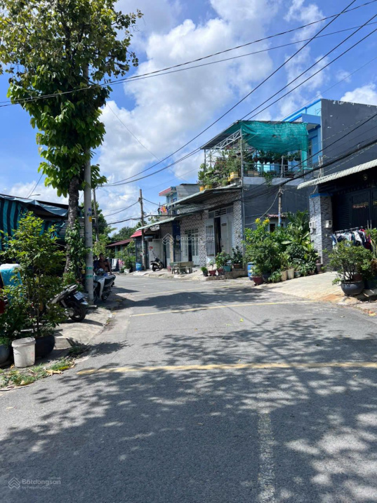 Giá 32 triệu/m2. Chính chủ bán nhà mặt tiền Xuân Thới Thượng 27 (5 x 28 ...