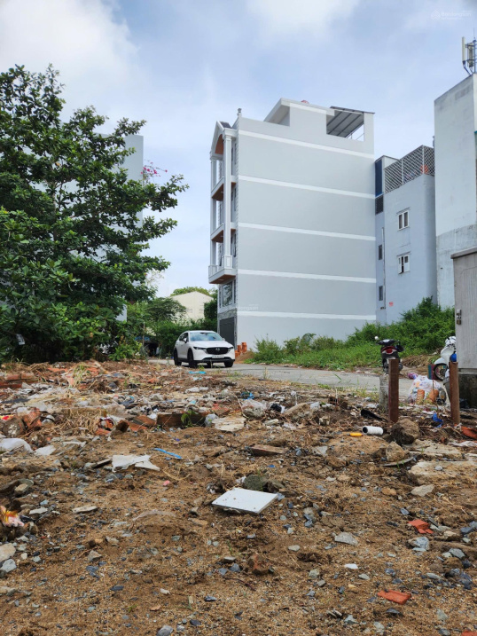 Đất đẹp 5x12,5m ô tô né nhau KDC đồng bộ xây được 6 tầng cách PMH 500m giá tốt duy nhất còn lại