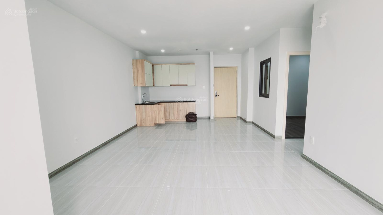 Chính chủ gửi bán căn 2PN 2wc 58m2 Bcons Polygon hướng Nam view nhìn ...