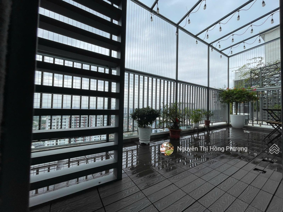 Bán căn 2 p ngủ sân vườn tòa The Two Gamuda, 90m2 đầy đủ nội thất view ...