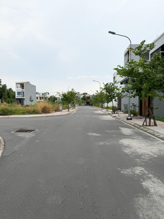 Bán đất đường E2 phường Trấn Biên (Bửu Long cũ). DT: 4,2x17,9=75,2m2 ...