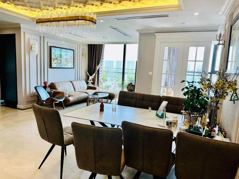 Vợ chồng em bán nhanh căn hộ 2 phòng ngủ - toà nhà 93 Láng Hạ - dt 86m2 - Giá 11 tỷ - 0849 678