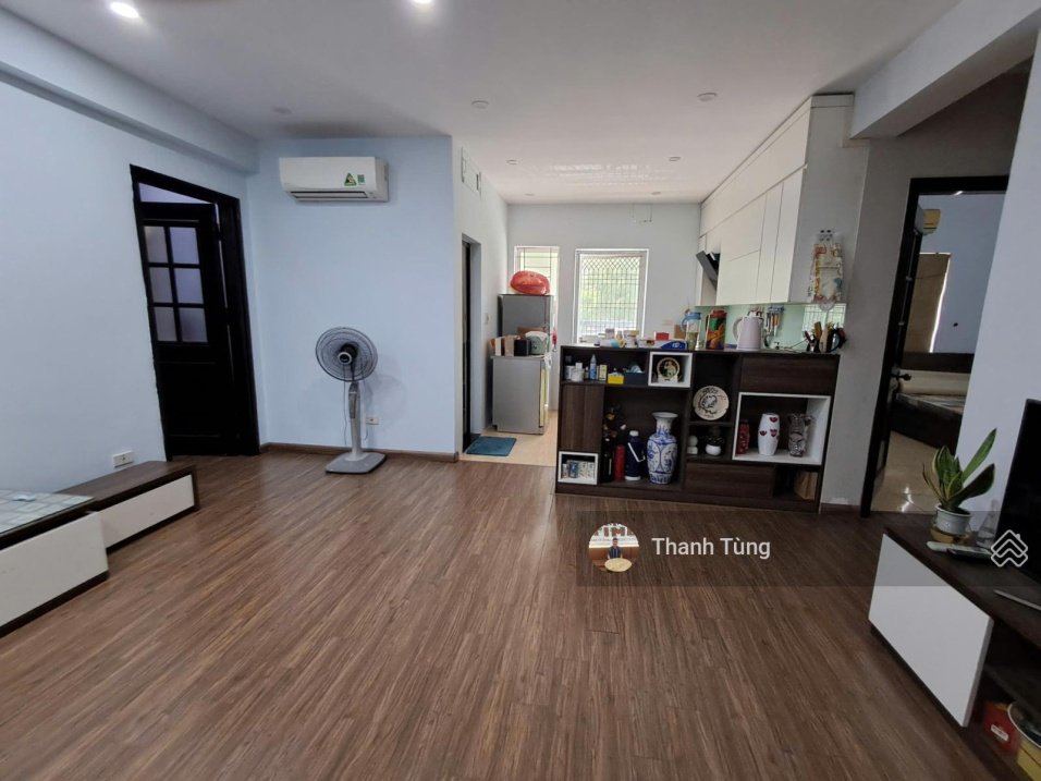 Chính chủ bán căn góc 3 ngủ 2WC 86m2 chung cư CT4B X2 HUD Linh Đàm đầy đủ nội thất giá 5,55 tỷ