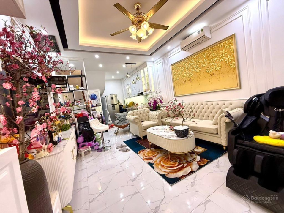 Nhà mới 4 tầng x 40m2 ngã tư Trạm Trôi, QL32, ngõ ô tô 30m, 5 ngủ, chỉ ...