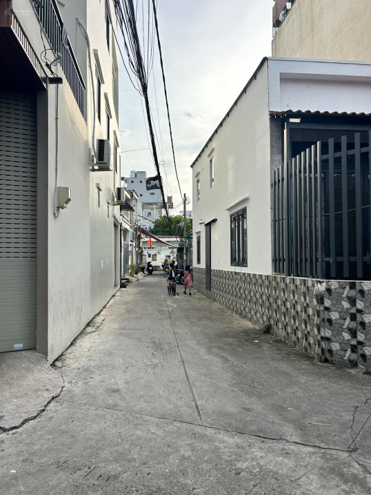 NHÀ NGON 5TY6 HẺM XE HƠI 2 MẶT HẺM 4X12,5M SỔ A4 HOÀN CÔNG ĐỦ 2 TẦNG ...