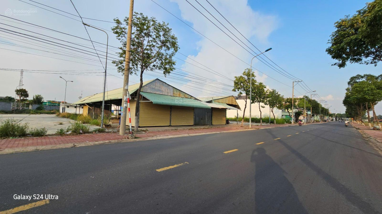 Bán lô đất gần QL13, Bình Dương,Diên tích 100m2 giá 865Trieu (2 lô 2 sổ ...