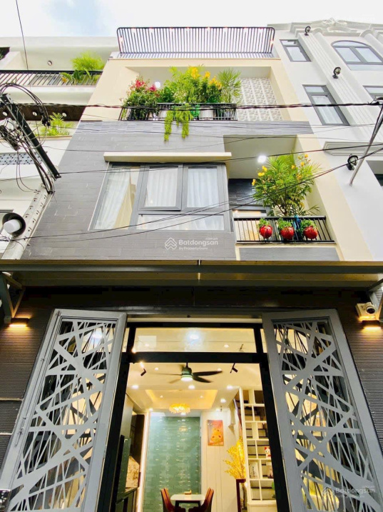 Chính chủ kẹt tiền cần bán nhà 2 tỷ 280 Bùi Thị Xuân Tân Bình, gần chợ ...