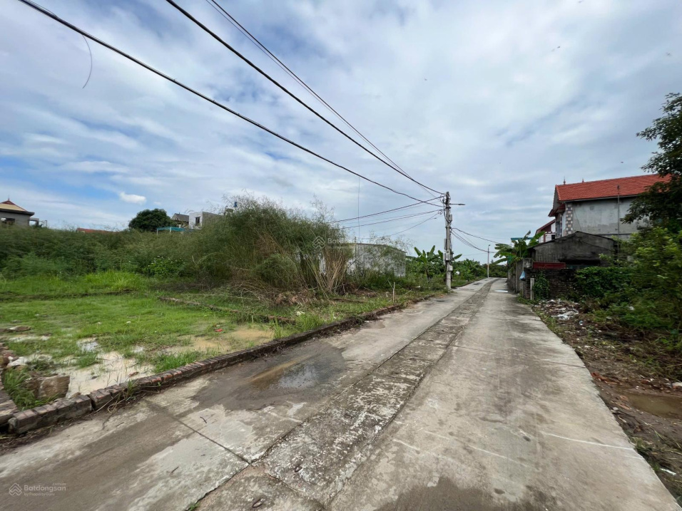 Bán đất thị trấn Quang Minh ngõ thông đường ô tô tránh, 48.3m2 giá 3,1 tỷ