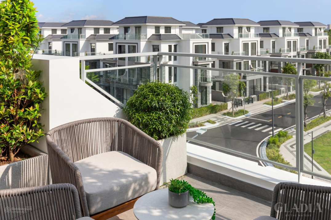 Nhà phố biệt thự Gladia By The Waters giáp 3 mặt sông Quận 2 giá chỉ từ 22 tỷ