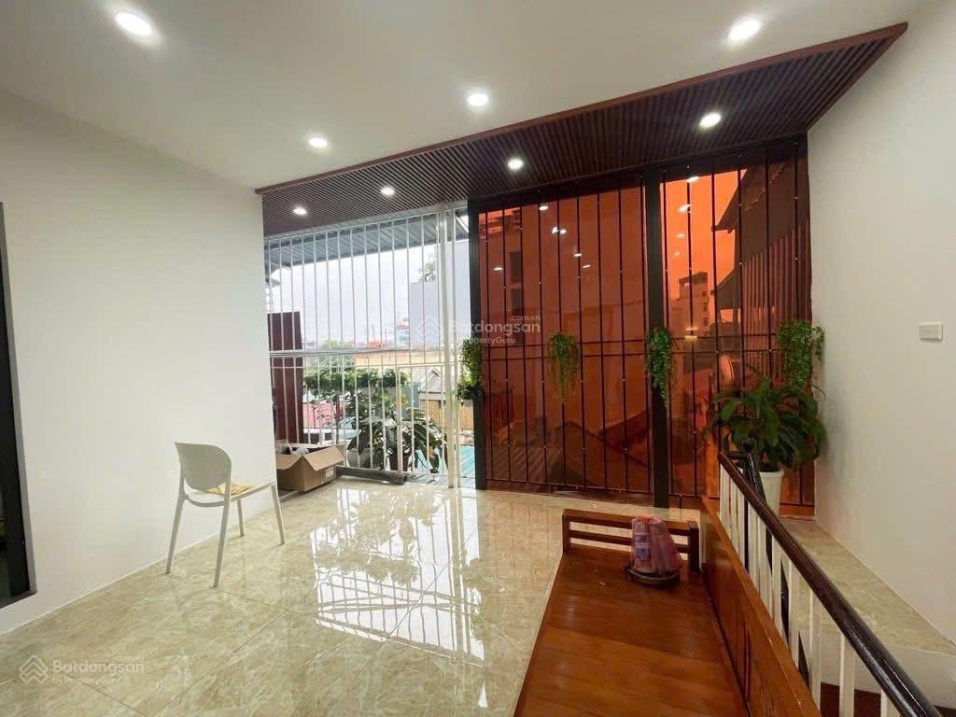 Nhà mới Vĩnh Phúc, ngõ nông, ô tô cách 10m, ba gác qua nhà, nhà đẹp full công năng, KD, 47m2*4T