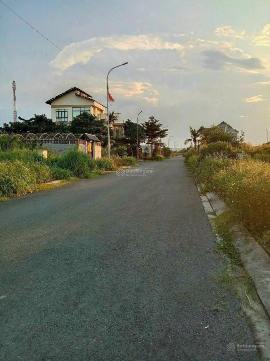 Đất khu Bộ Công An C45, giá: 25tr/m2, DT: 8x21m, 168m2, đường 12m, 512 Nguyễn Văn Tạo, Long Thới