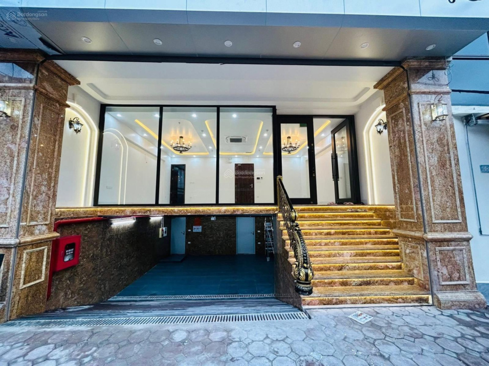 Bán tòa nhà Văn Phòng phố Dương Khuê, Cầu Giấy 120m 10 tầng Mt 10m 68 tỷ