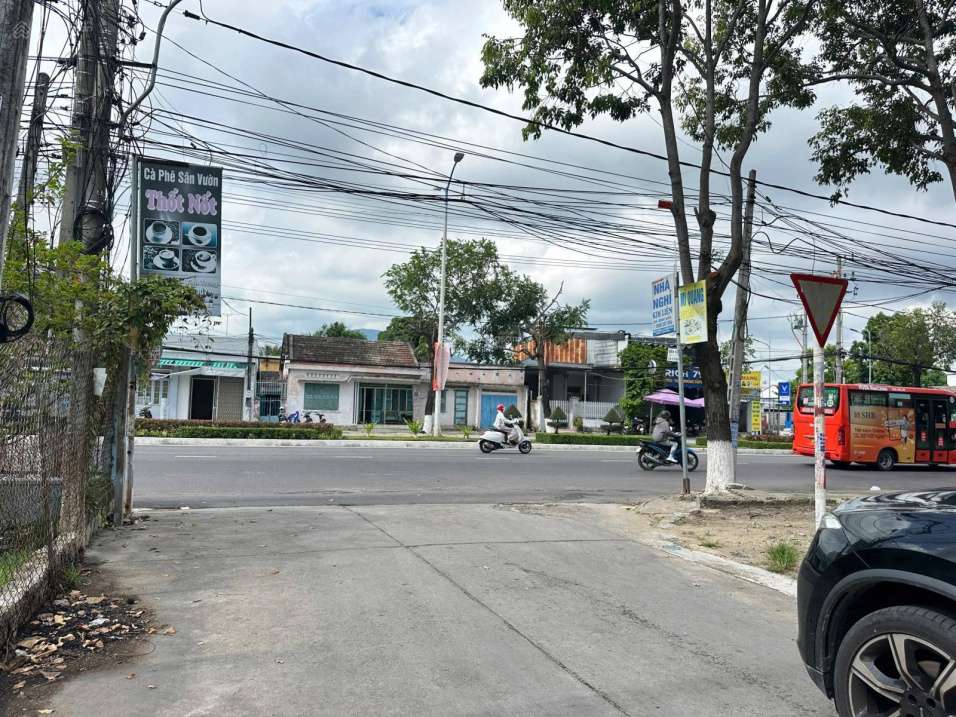 Lô góc 2 MT đường 7m thôn Võ Dõng,Phường Tây Nha Trang