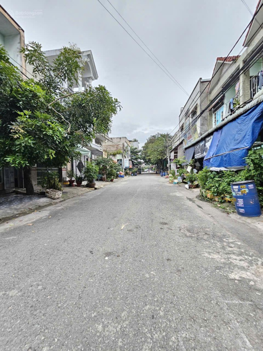 Bán dãy trọ 1T2L 5x18m, đường D1 KDC Sóng Thần 2 P. Dĩ An gần chợ Xóm ...