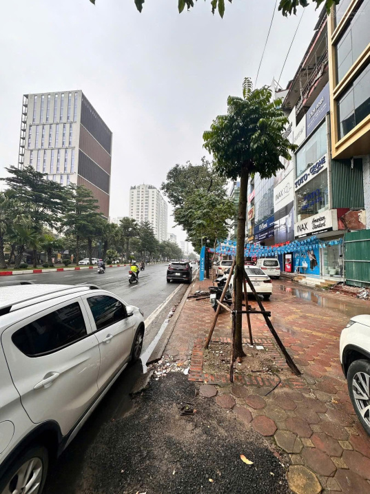 Bán toà VP MP Hoàng Quốc Việt 160m2-mt 10m-169,99 tỷ-sổ đỏ vuông đẹp A4-thang máy-GPDXD-PCCC đầy đủ