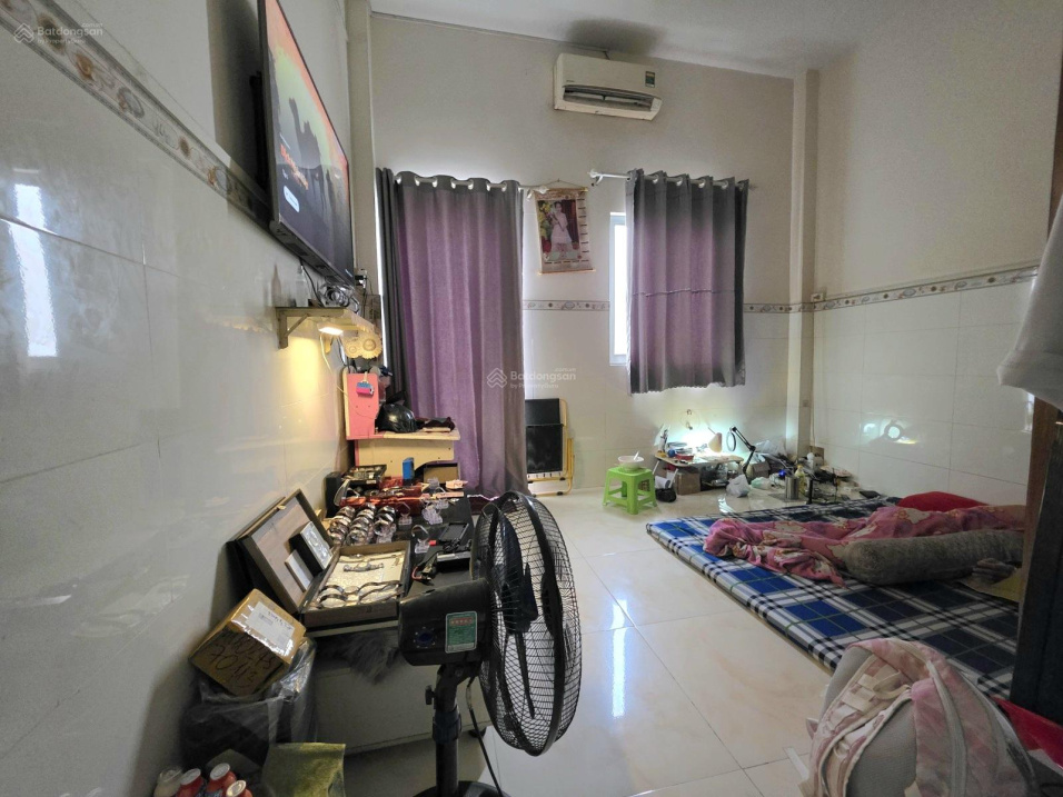 BÁN ĐẤT TẶNG NHÀ 2 TẦNG CÒN MỚI - 62M2 (4X15.5) - CHỈ 9.99 TỶ HXH 7 CHỖ THÔNG - KPL KẾ VÕ OANH, D1