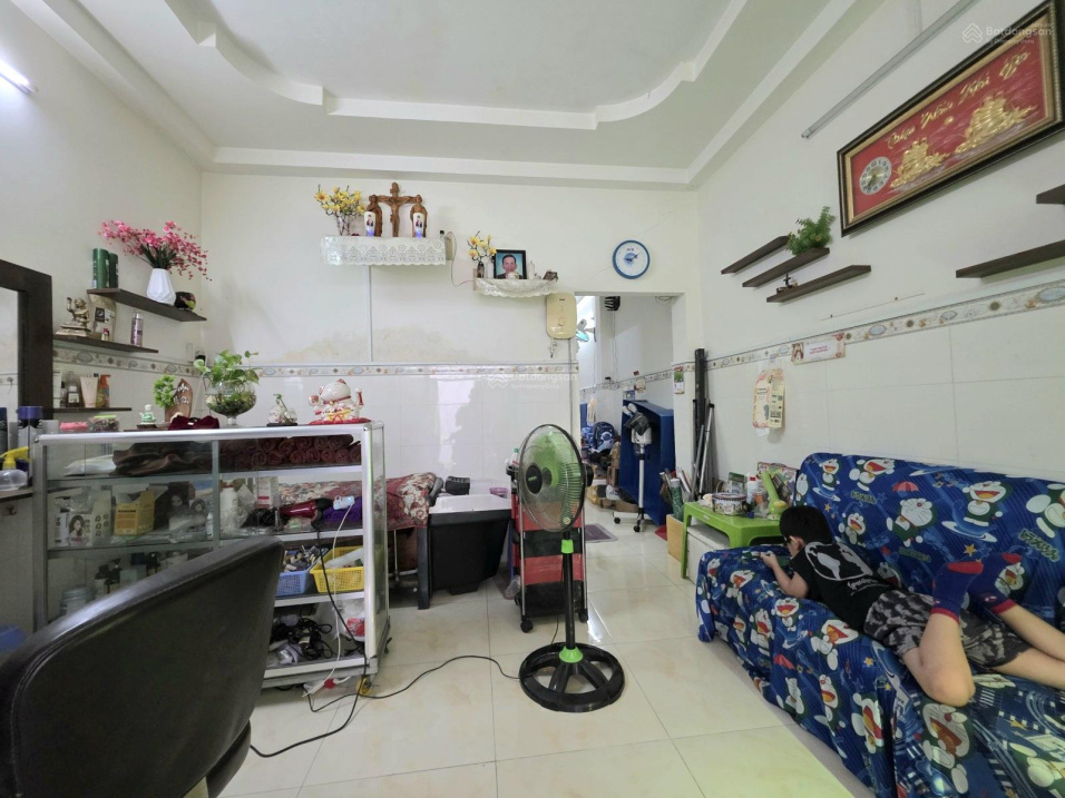 BÁN ĐẤT TẶNG NHÀ 2 TẦNG CÒN MỚI - 62M2 (4X15.5) - CHỈ 9.99 TỶ HXH 7 CHỖ THÔNG - KPL KẾ VÕ OANH, D1