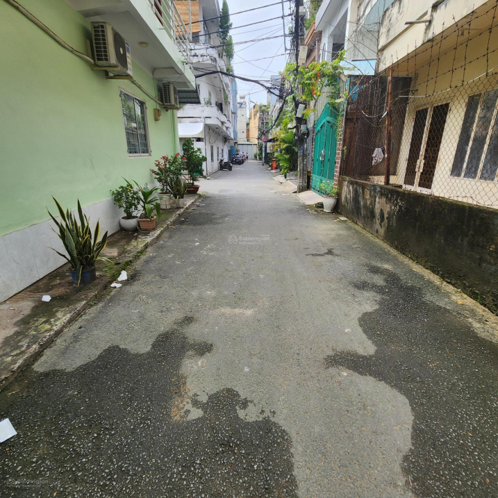 BÁN ĐẤT TẶNG NHÀ 2 TẦNG CÒN MỚI - 62M2 (4X15.5) - CHỈ 9.99 TỶ HXH 7 CHỖ THÔNG - KPL KẾ VÕ OANH, D1