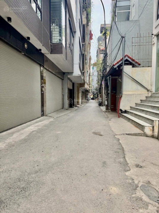 CHỦ CHUYỂN VÀO NAM CẦN BÁN PHÂN LÔ- OTO- THÁI HÀ- 71m x 5 Tầng- MT: 5 ...