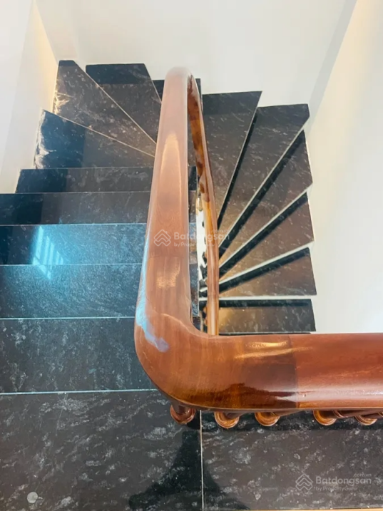 BÁN BÙI XƯƠNG TRẠCH VŨ TÔNG PHAN NỘI THẤT CAO CẤP 5 TẦNG, 3 NGỦ, HƠN 7 ĐỒNG, LH 0982 612