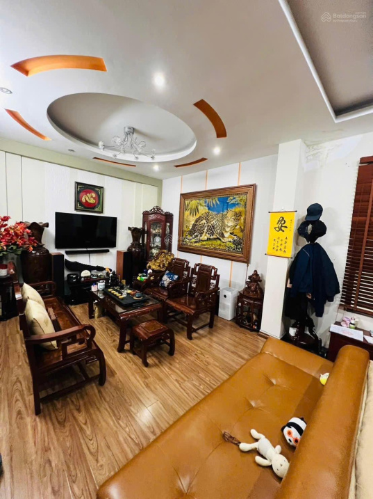 Bán nhà ngõ 269 Lạc Long Quân - Cầu Giấy - dân xây - 37m2 - 5 tầng - MT 3.7m - 8,35 tỷ - 0977 ...